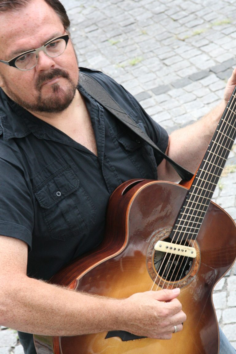 Photos & Posters - Don Ross Online